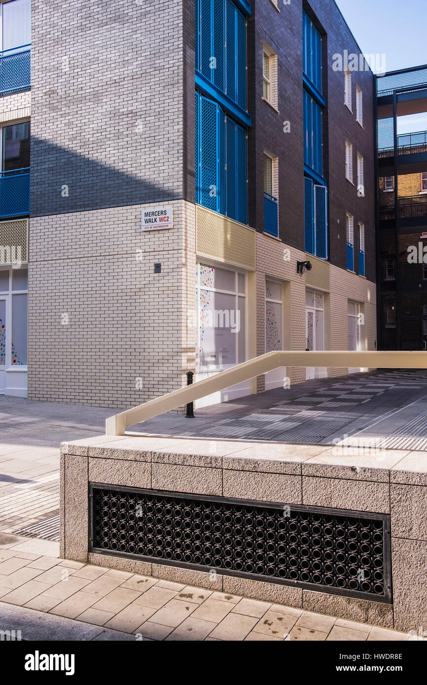 Mercer's Place retail unit, Mercer Street, London, England, U.K Stock ...