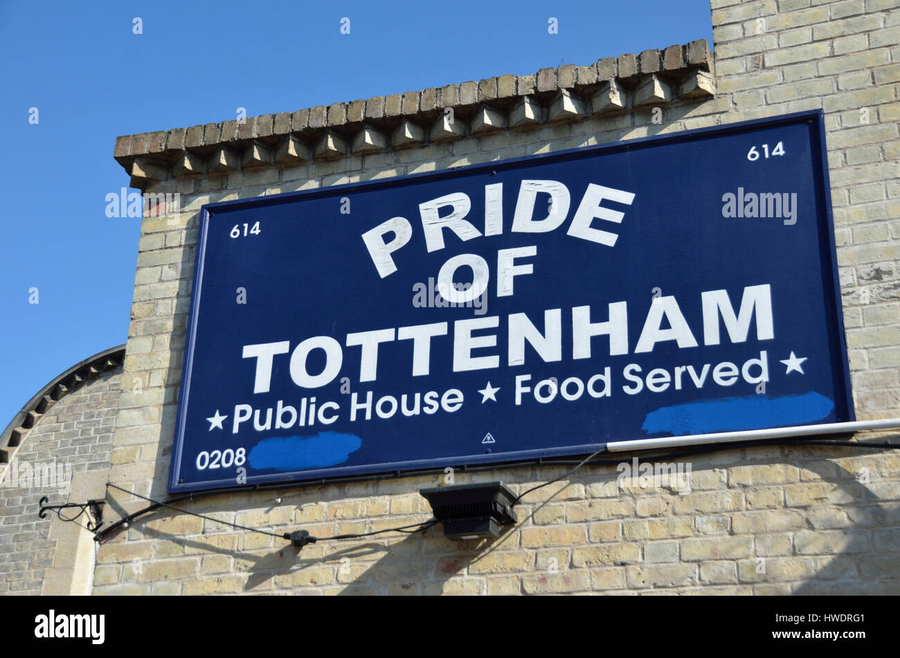 Pride tottenham pub hi-res stock photography and images - Alamy