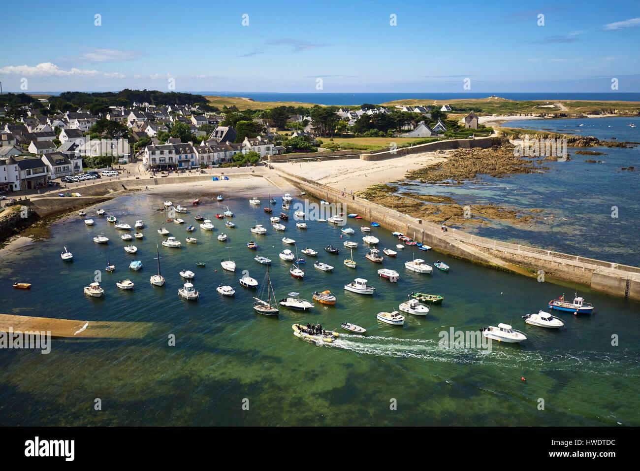 France, Morbihan, Quiberon peninsula, Saint-Pierre-Quiberon, Portivy ...
