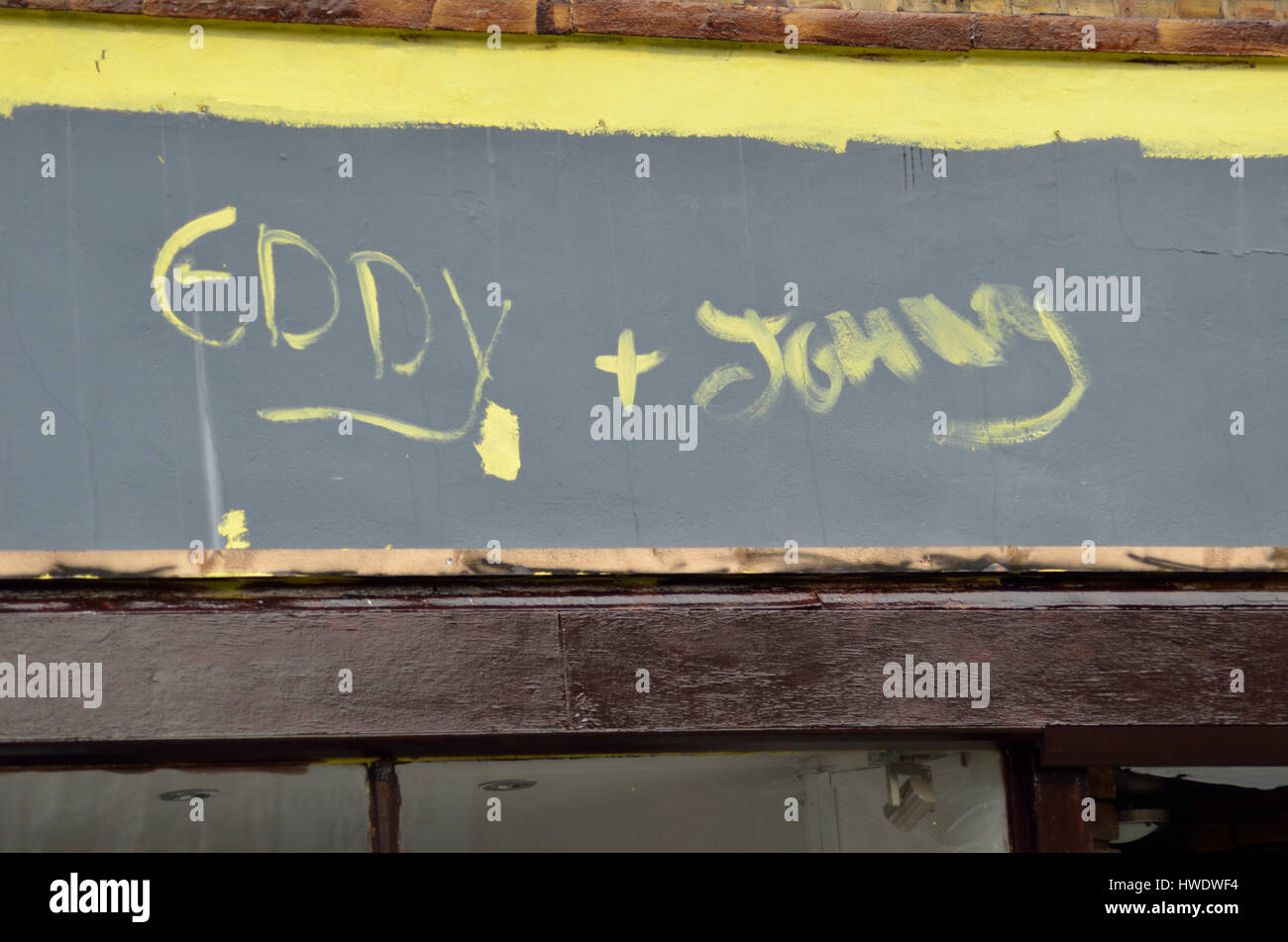 Handwritten ’Eddy and Jenny’ sign outside a shop Stock Photo - Alamy