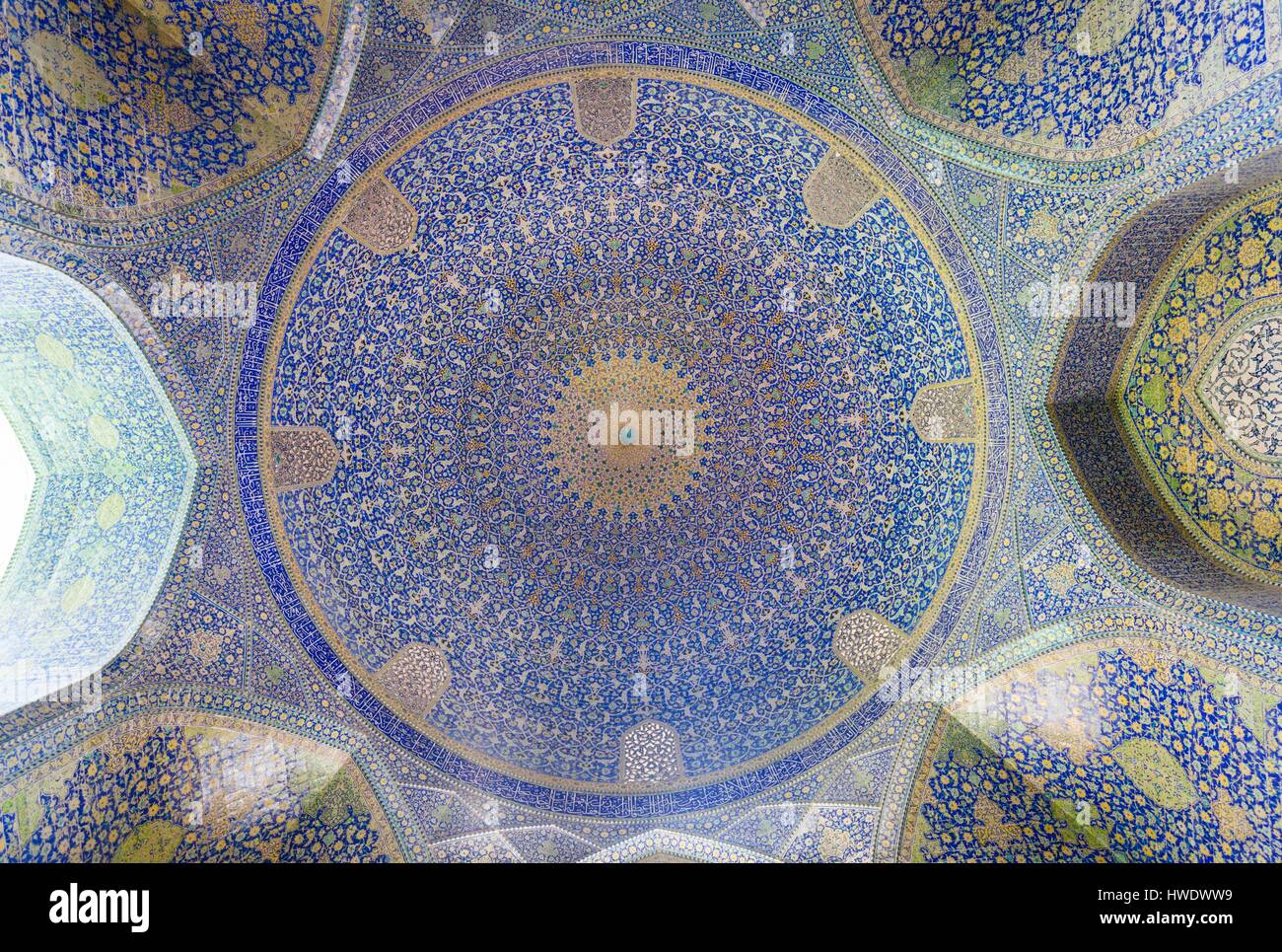 Iran, Central Iran, Esfahan, Naqsh-e Jahan Imam Square, Royal Mosque ...
