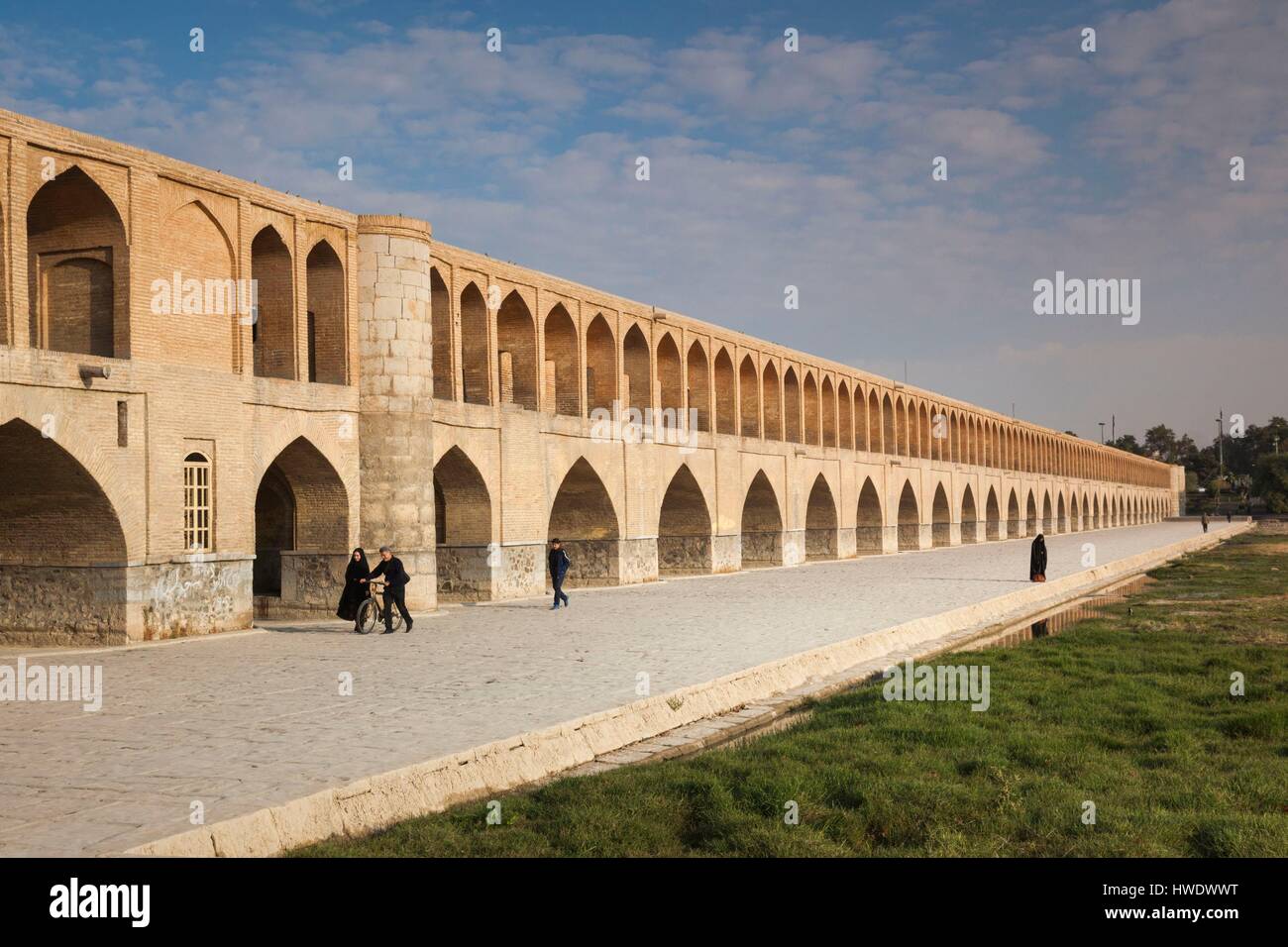 Central o bridge hi-res stock photography and images - Alamy