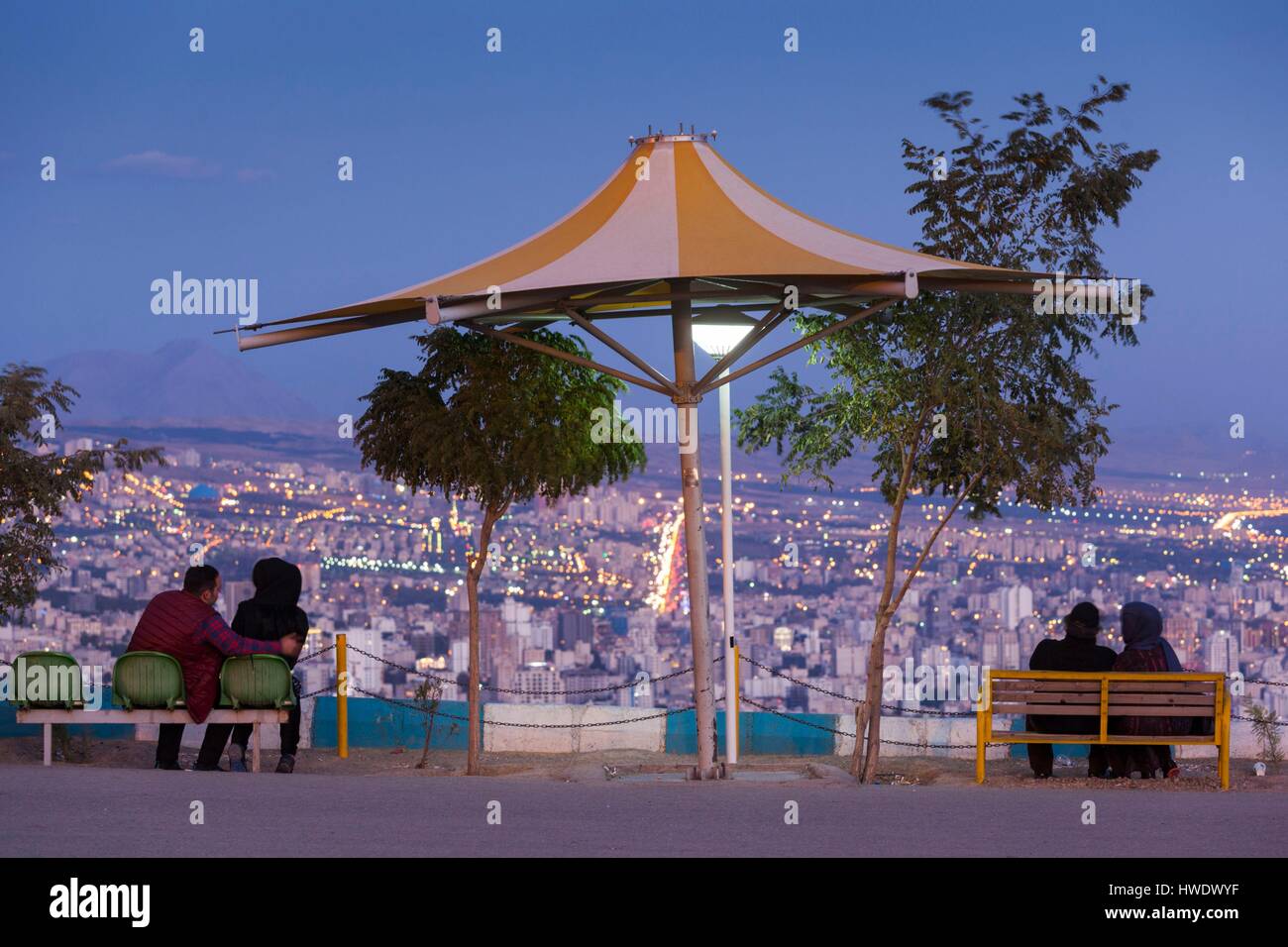 Tehran skyline hi-res stock photography and images - Alamy