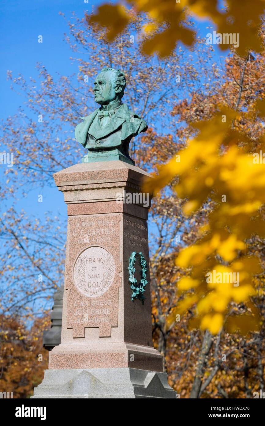 Canada, Quebec province, Montreal, Côte-des-Neiges cemetery, Sir George ...