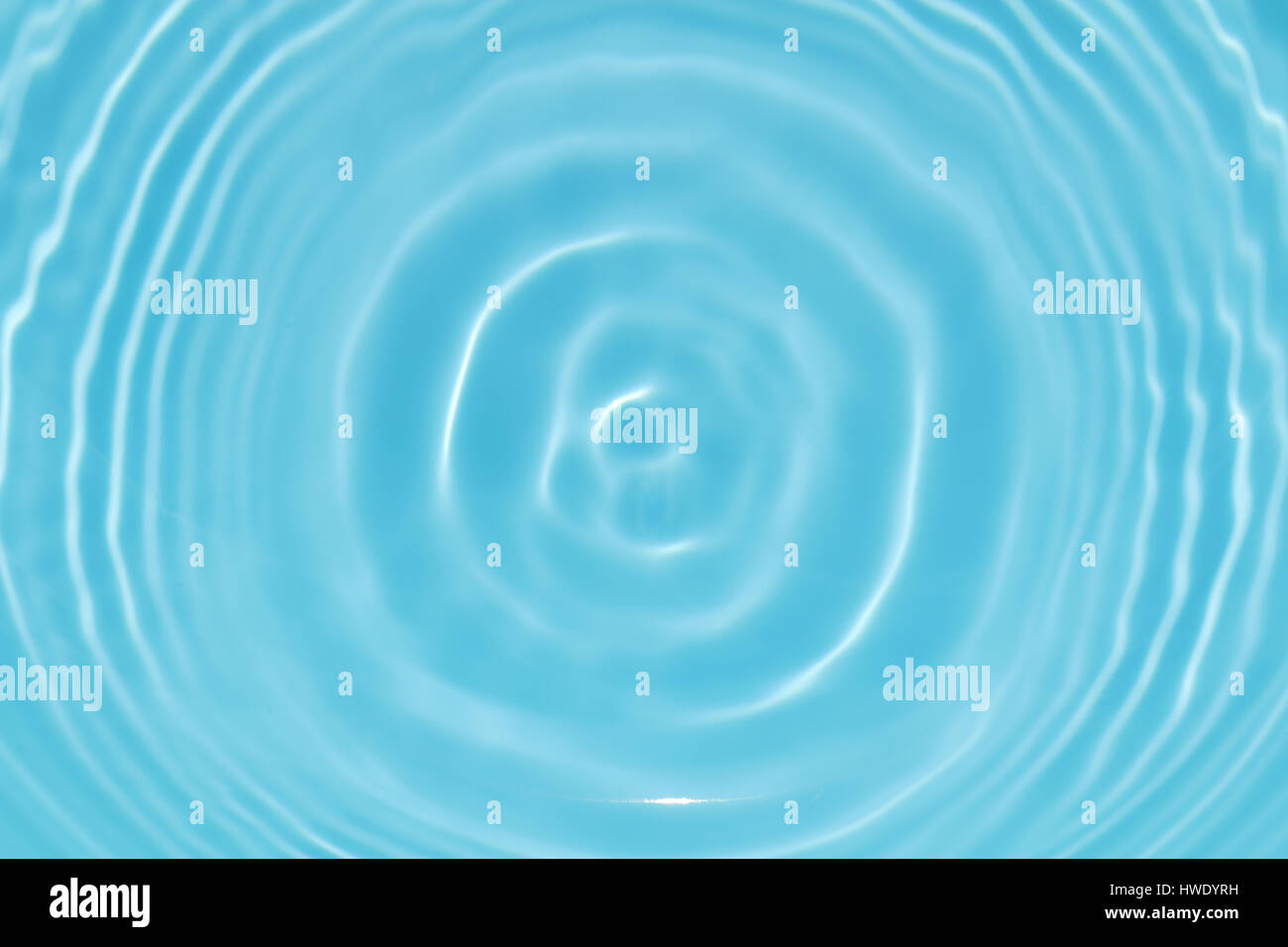 Water ripple texture hi-res stock photography and images - Alamy