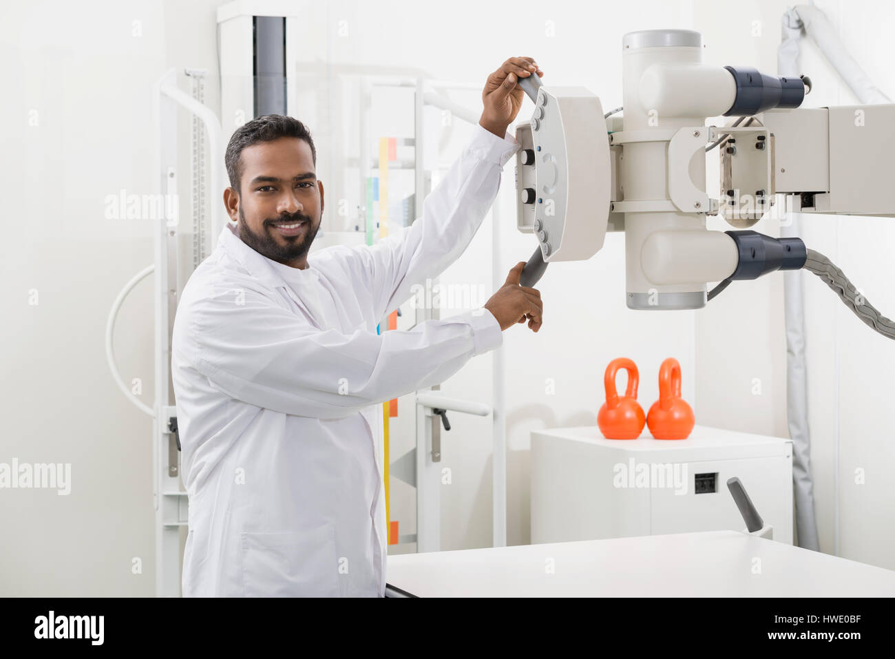 Hospital radiology radiography hi-res stock photography and images - Alamy