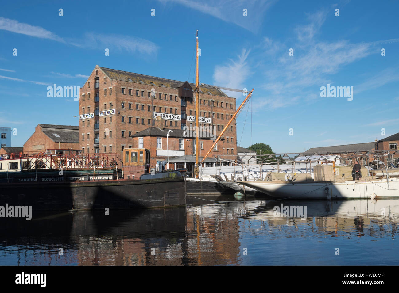 Repairs restoration hi-res stock photography and images - Alamy