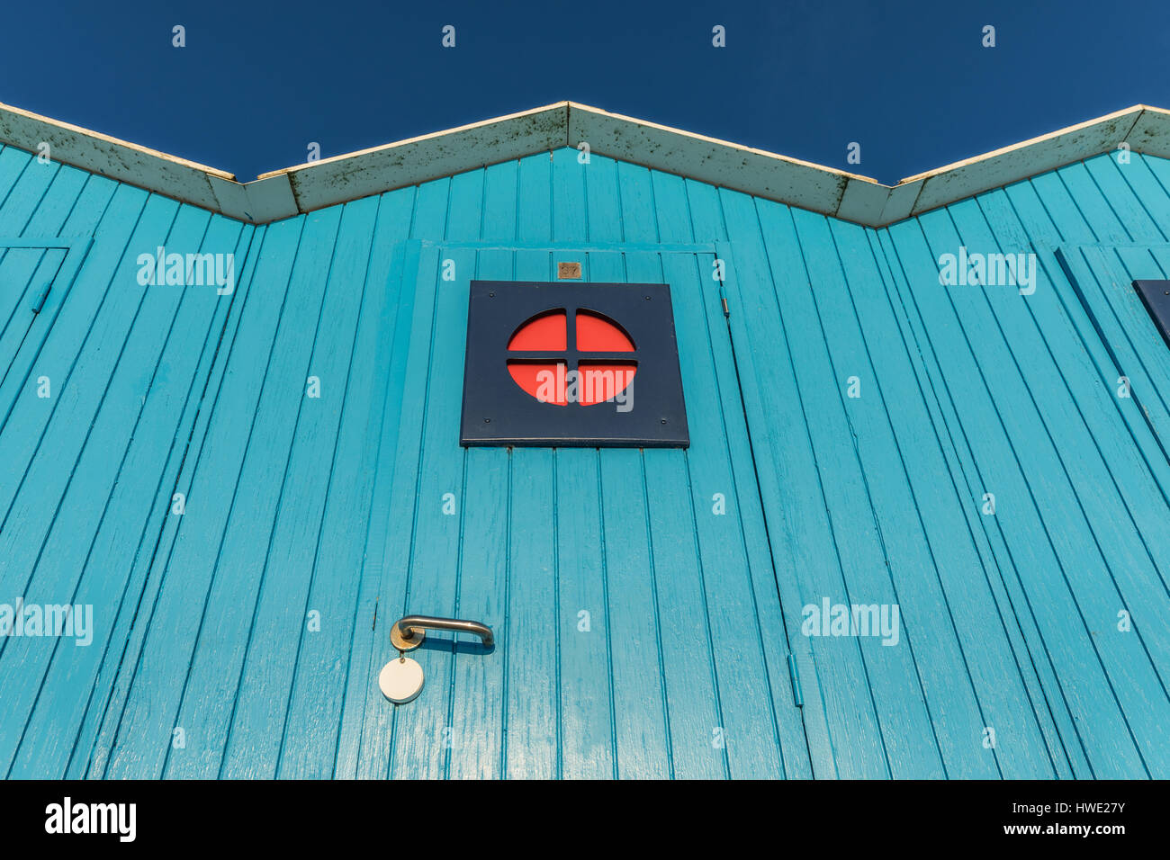 Blue cabins hi-res stock photography and images - Alamy