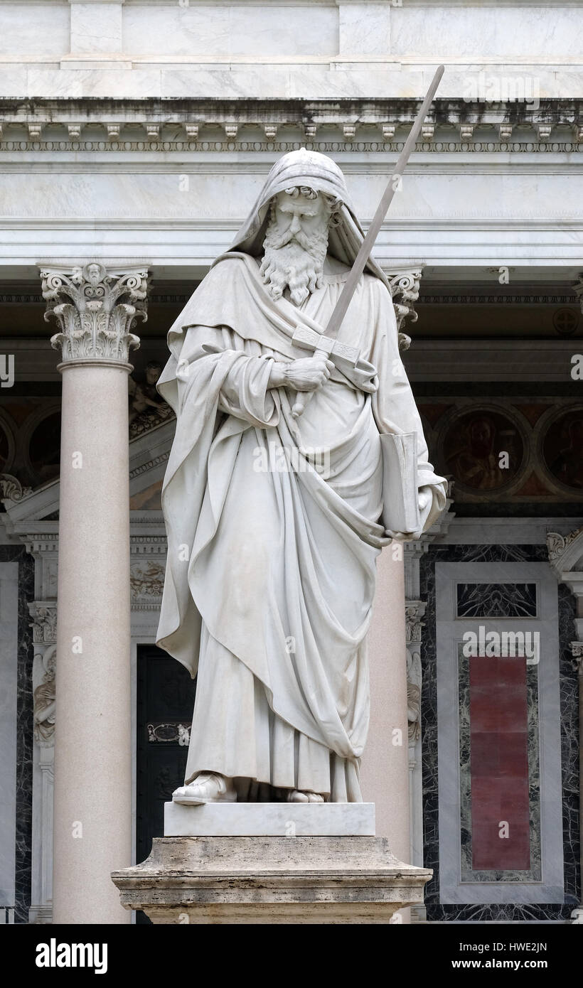 Saint Paul statue in front of the basilica of Saint Paul Outside the ...