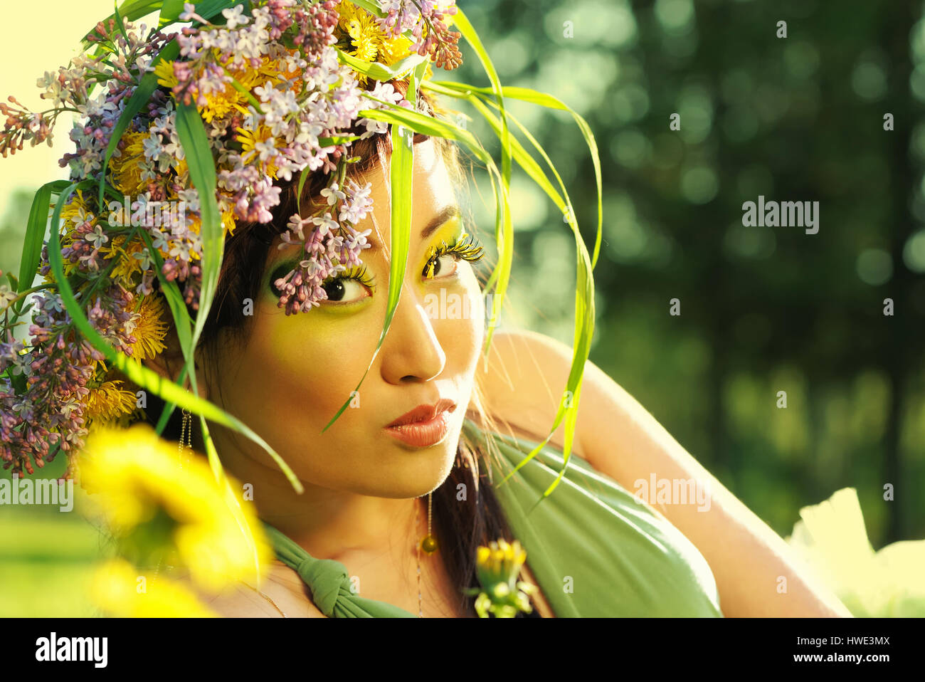 Woman with chaplet on head Stock Photo - Alamy