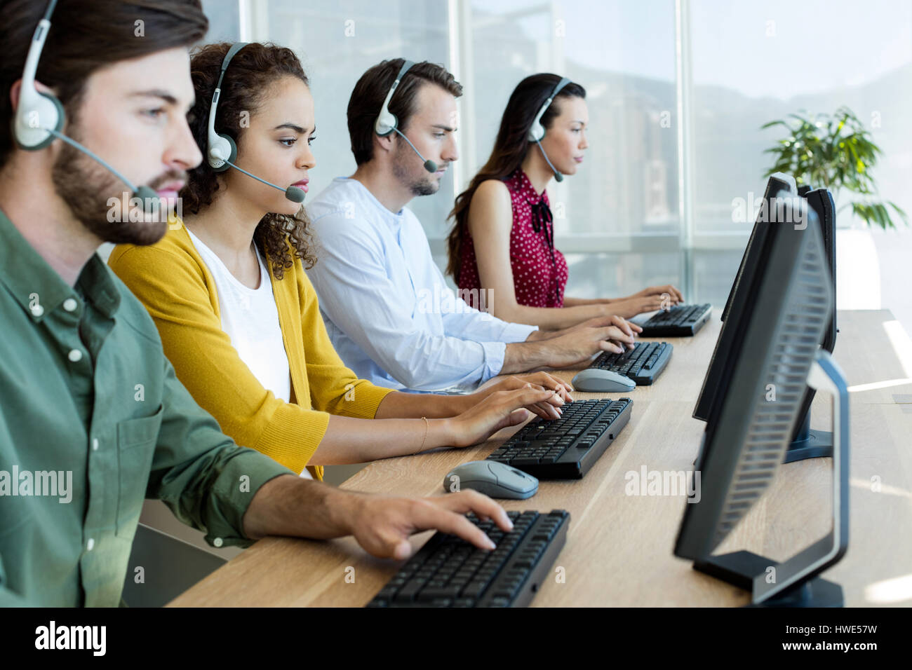 Sales executives hi-res stock photography and images - Alamy