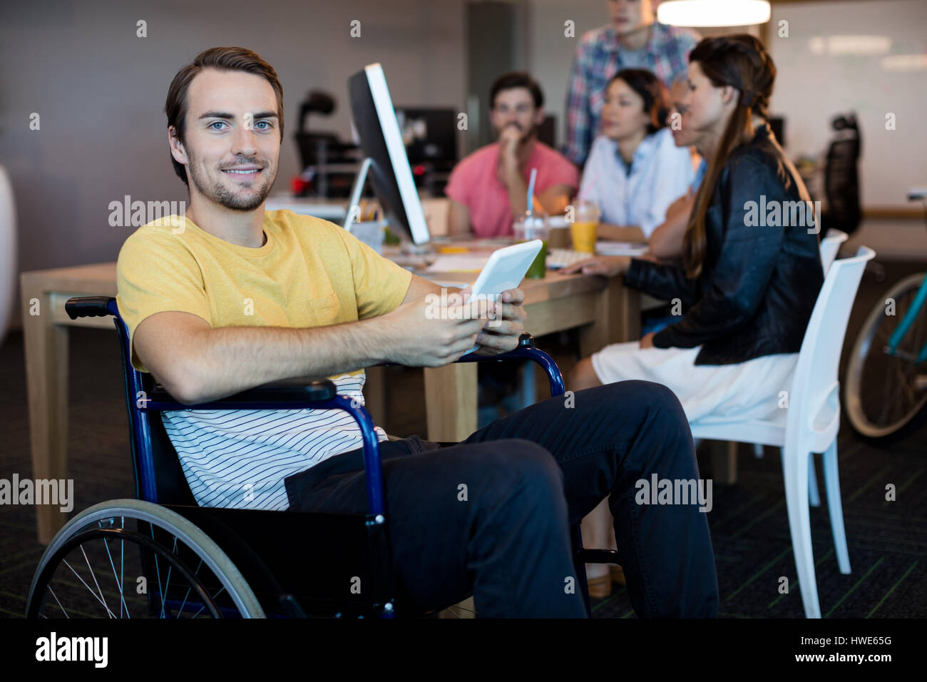 Physically disabled hi-res stock photography and images - Alamy