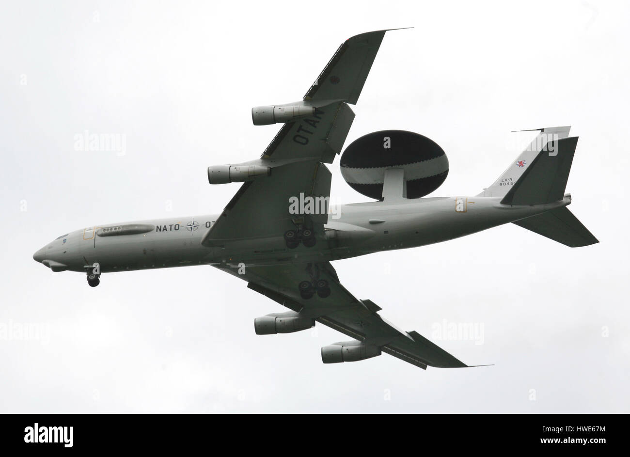 Awac hi-res stock photography and images - Alamy