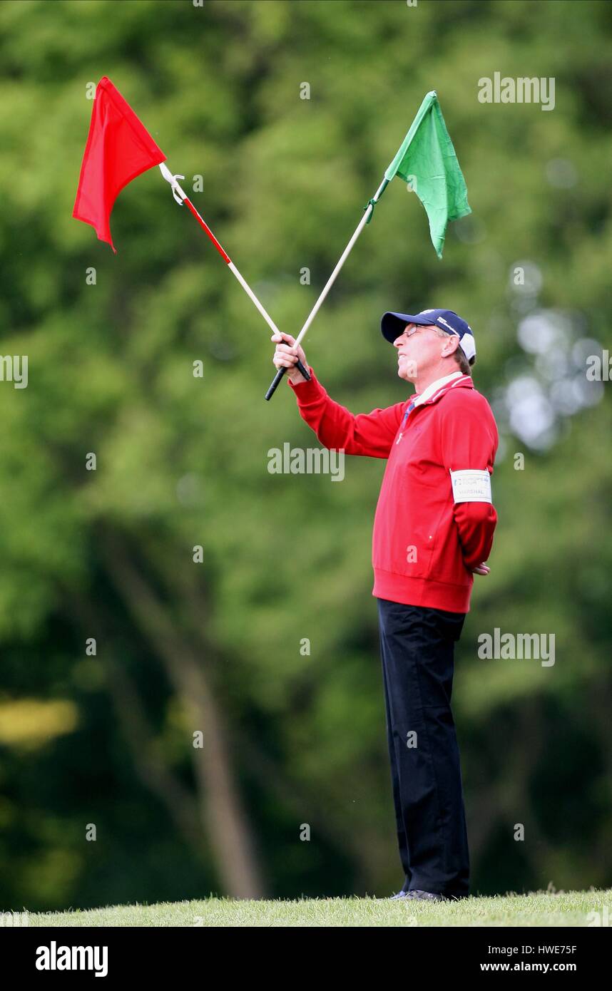 Golf flags hi-res stock photography and images - Alamy