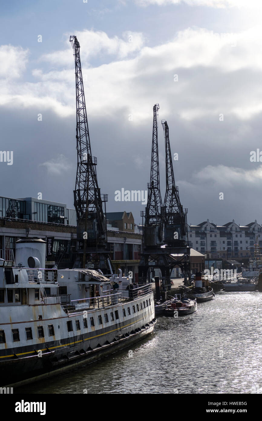 Bristol waterfront attractions hi-res stock photography and images - Alamy