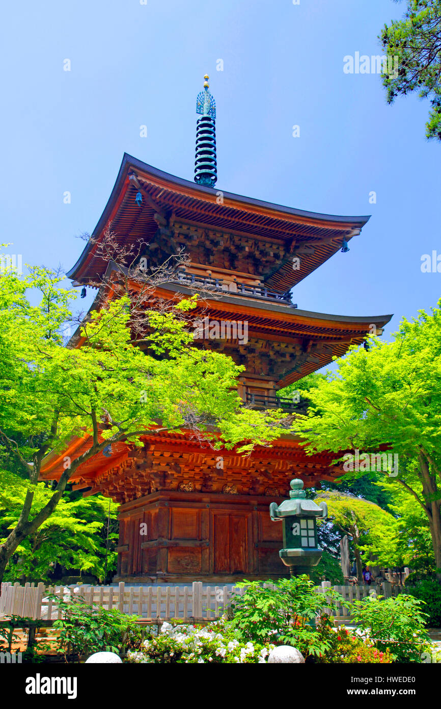 Three storey temple hi-res stock photography and images - Alamy