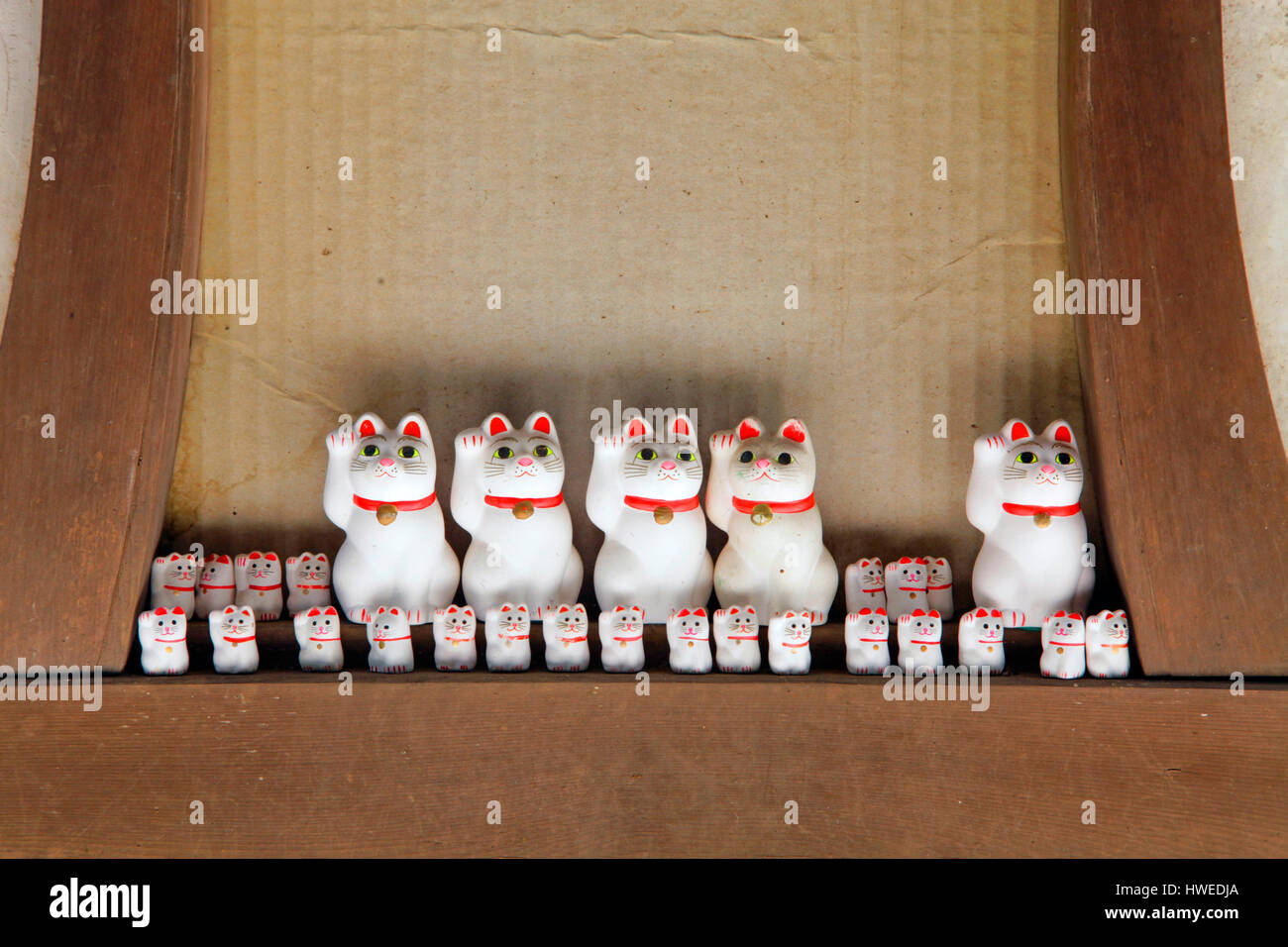 The Maneki Neko at Gotokuji Temple Tokyo Japan Stock Photo - Alamy