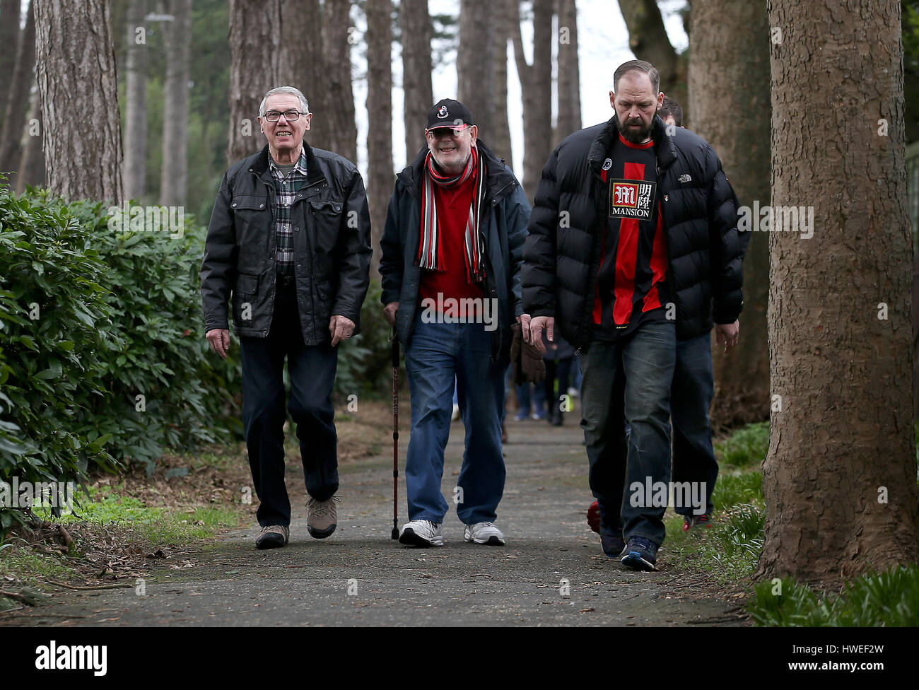 AFC Bournemouth fans make their way to the stadium Stock Photo - Alamy