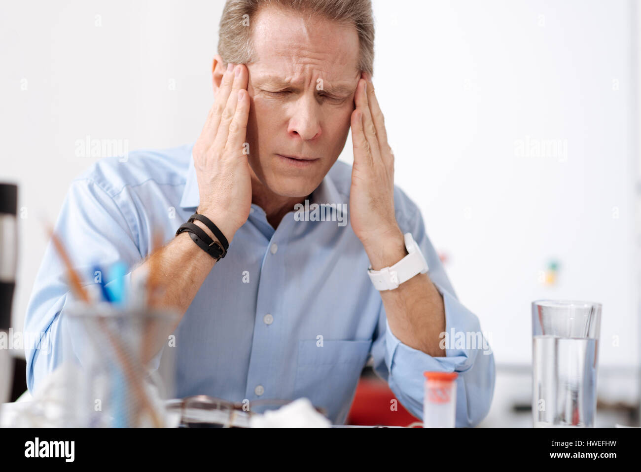 Device inactive hi-res stock photography and images - Alamy