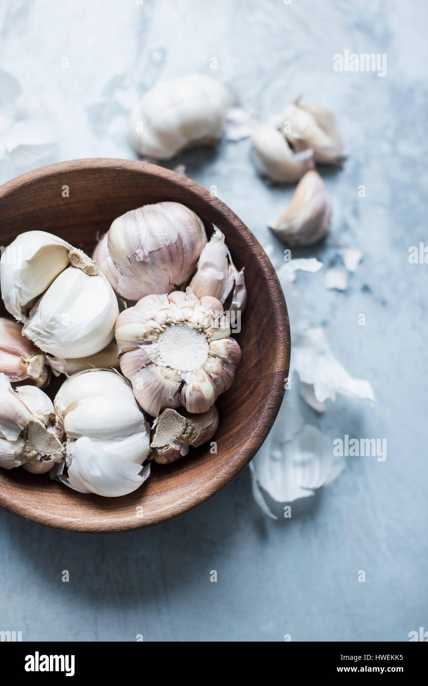 Overhead garlic bulbs hi-res stock photography and images - Alamy