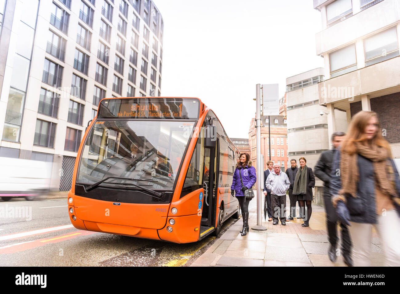 People board bus hi-res stock photography and images - Alamy
