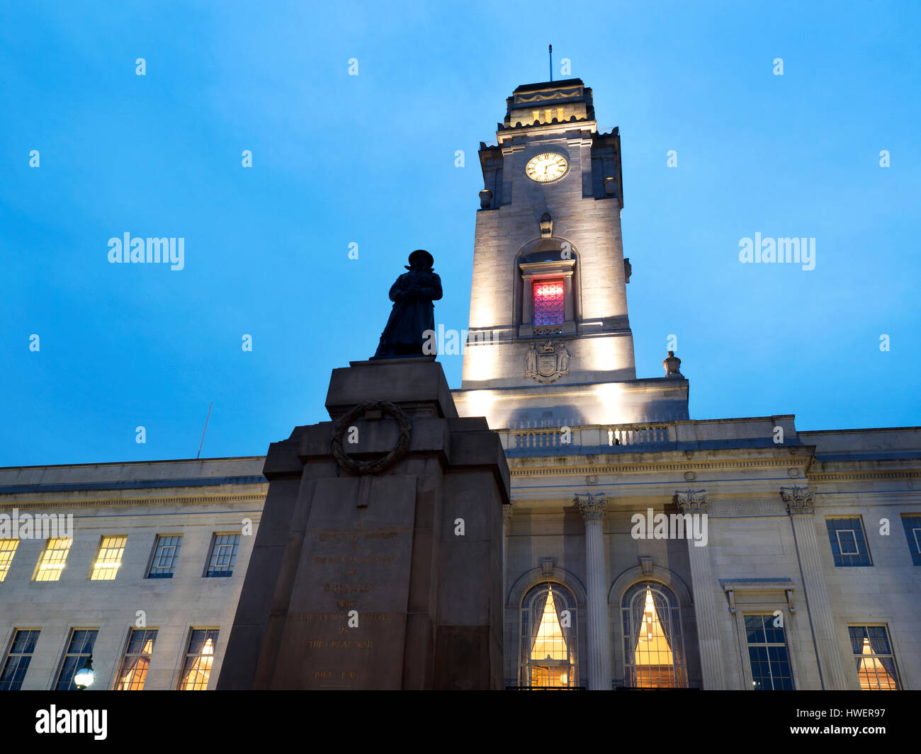 Barnsley town hall hi-res stock photography and images - Alamy