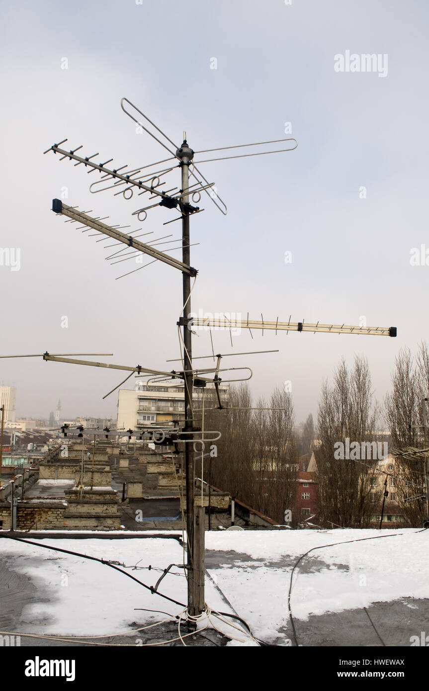 Old television antenna hi-res stock photography and images - Alamy