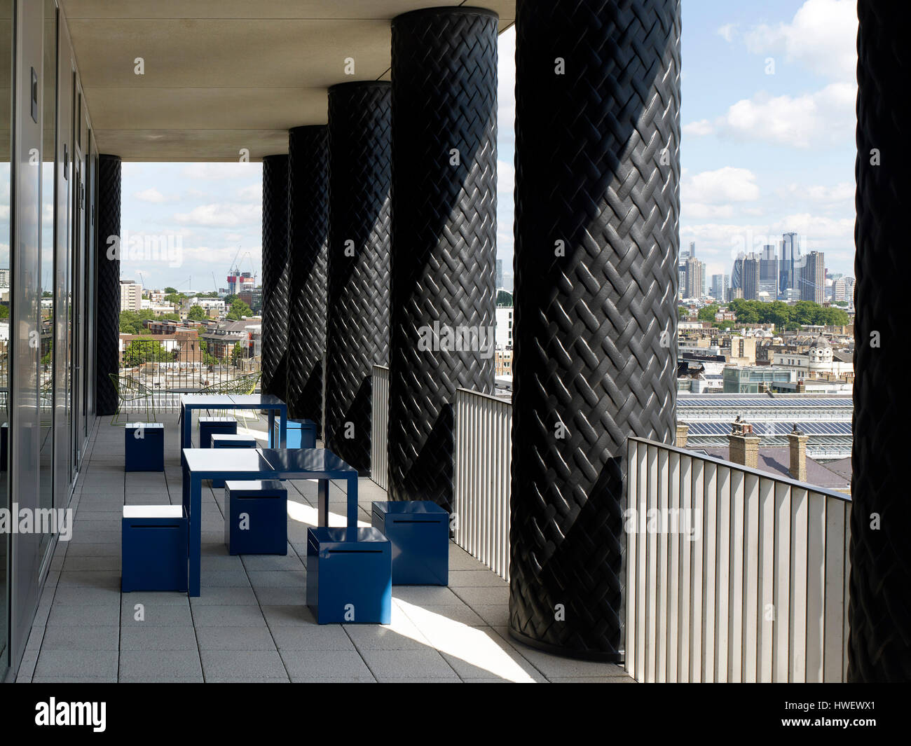 Terrace. Gridiron Office Interior, London, United Kingdom. Architect ...