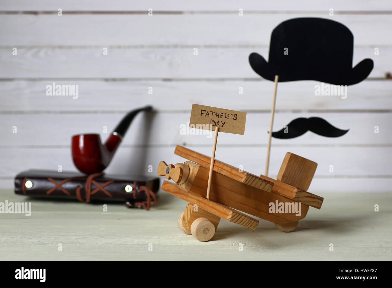 smoke pipe fathers day Stock Photo - Alamy