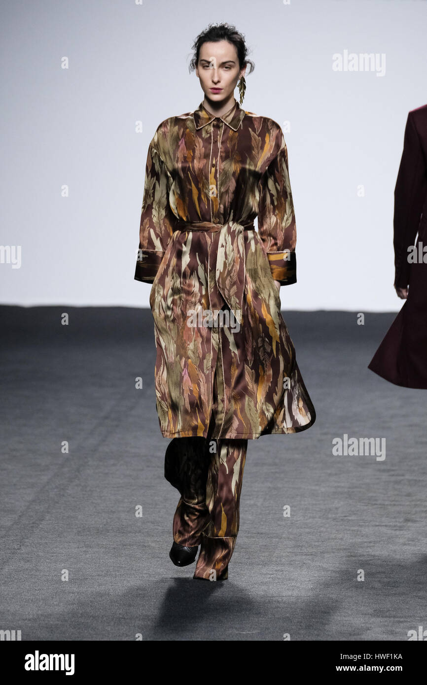 Mercedes-Benz Madrid Fashion Week - Angel Schlesser - Catwalk Featuring ...