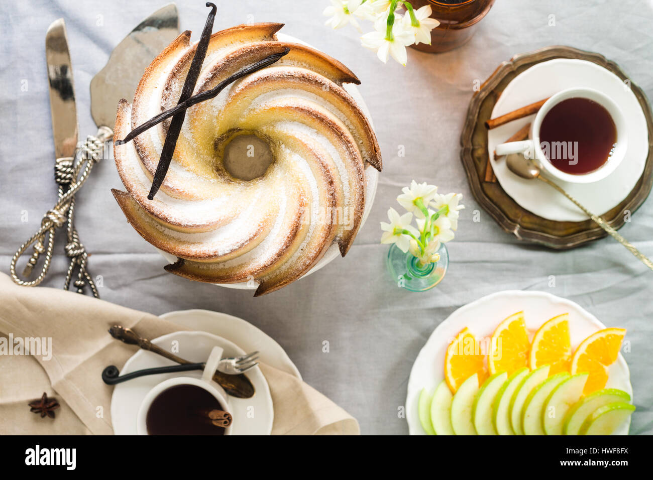 Czech spiral bundt cake - Babovka Stock Photo - Alamy