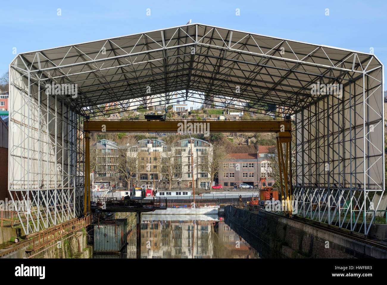 Boat building facility hi-res stock photography and images - Alamy
