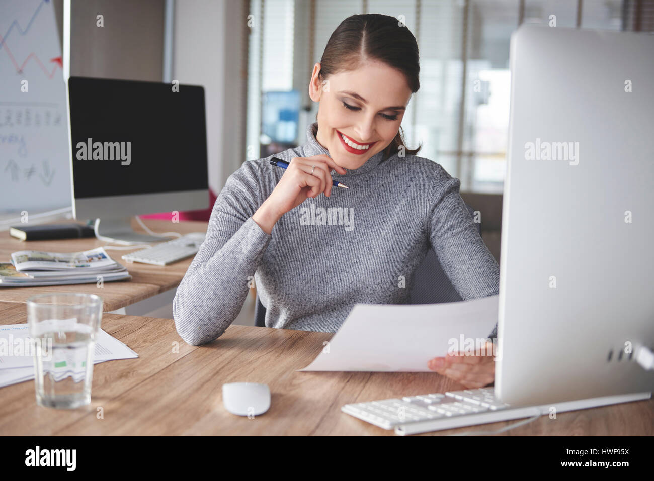 Business woman working modern office hi-res stock photography and ...