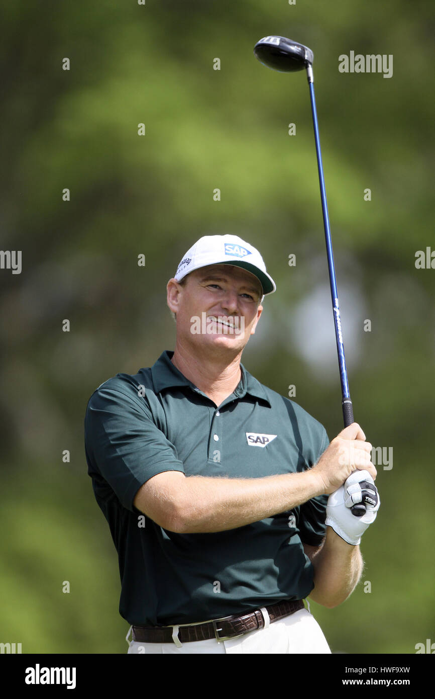 ERNIE ELS SOUTH AFRICA CAP DRIVER SOUTH AFRICA WENTWORTH CLUB SURREY ...