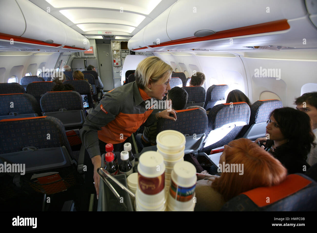 Easyjet Stewardess Stock Photos & Easyjet Stewardess Stock Images - Alamy
