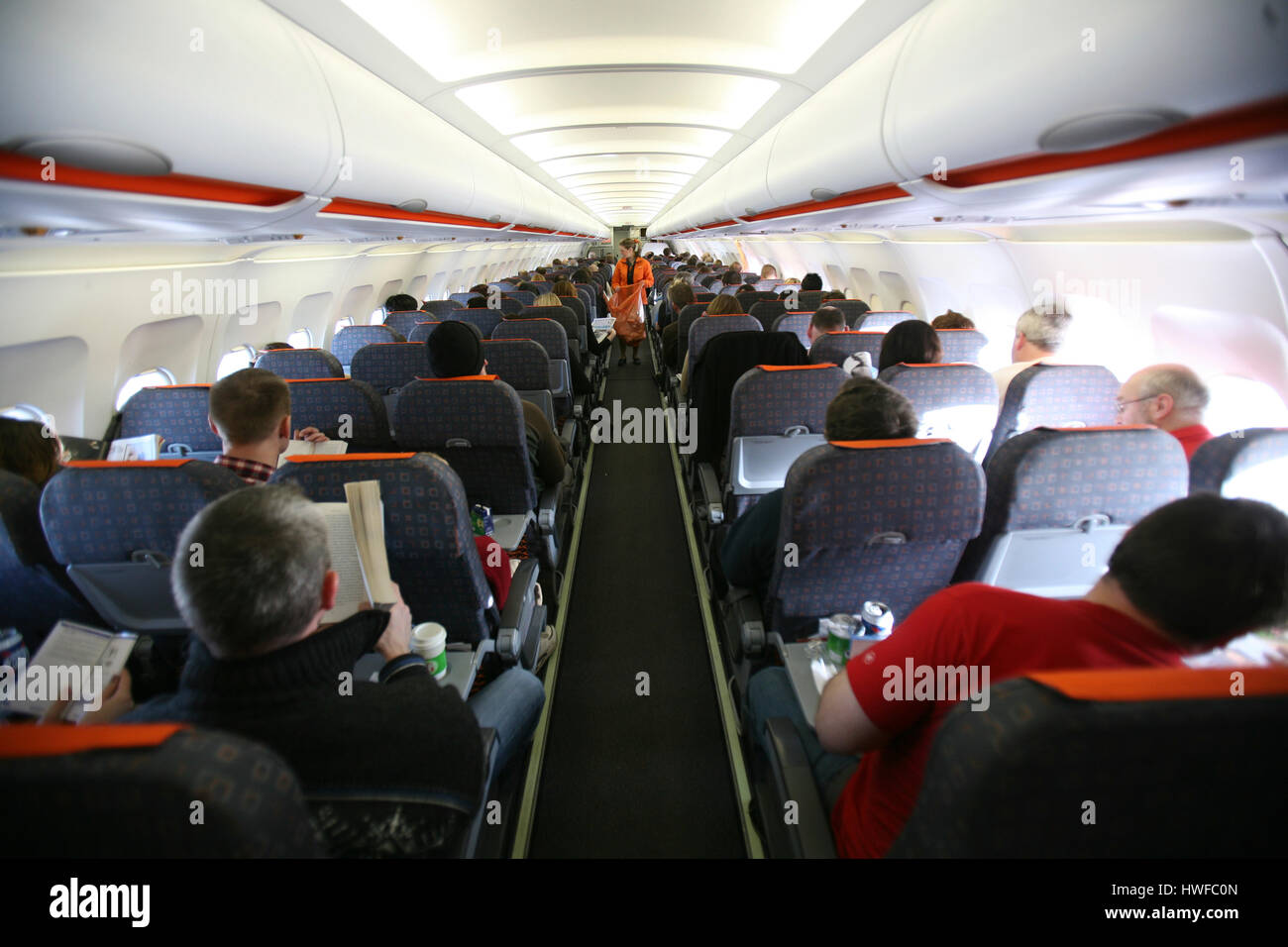 Easyjet stewardess hi-res stock photography and images - Alamy