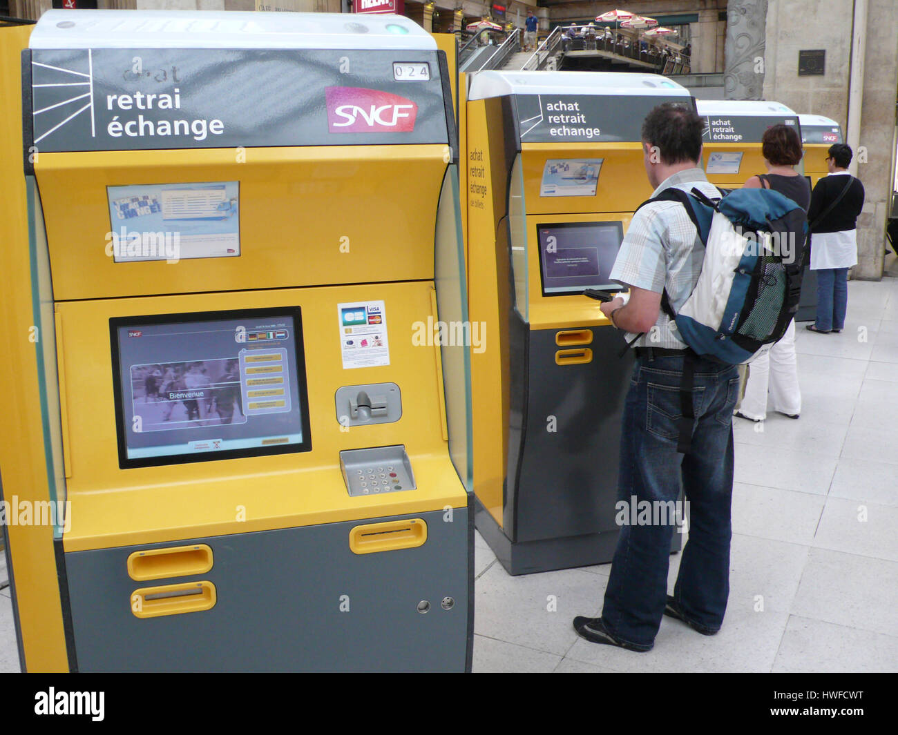 Ticketmachine hi-res stock photography and images - Alamy