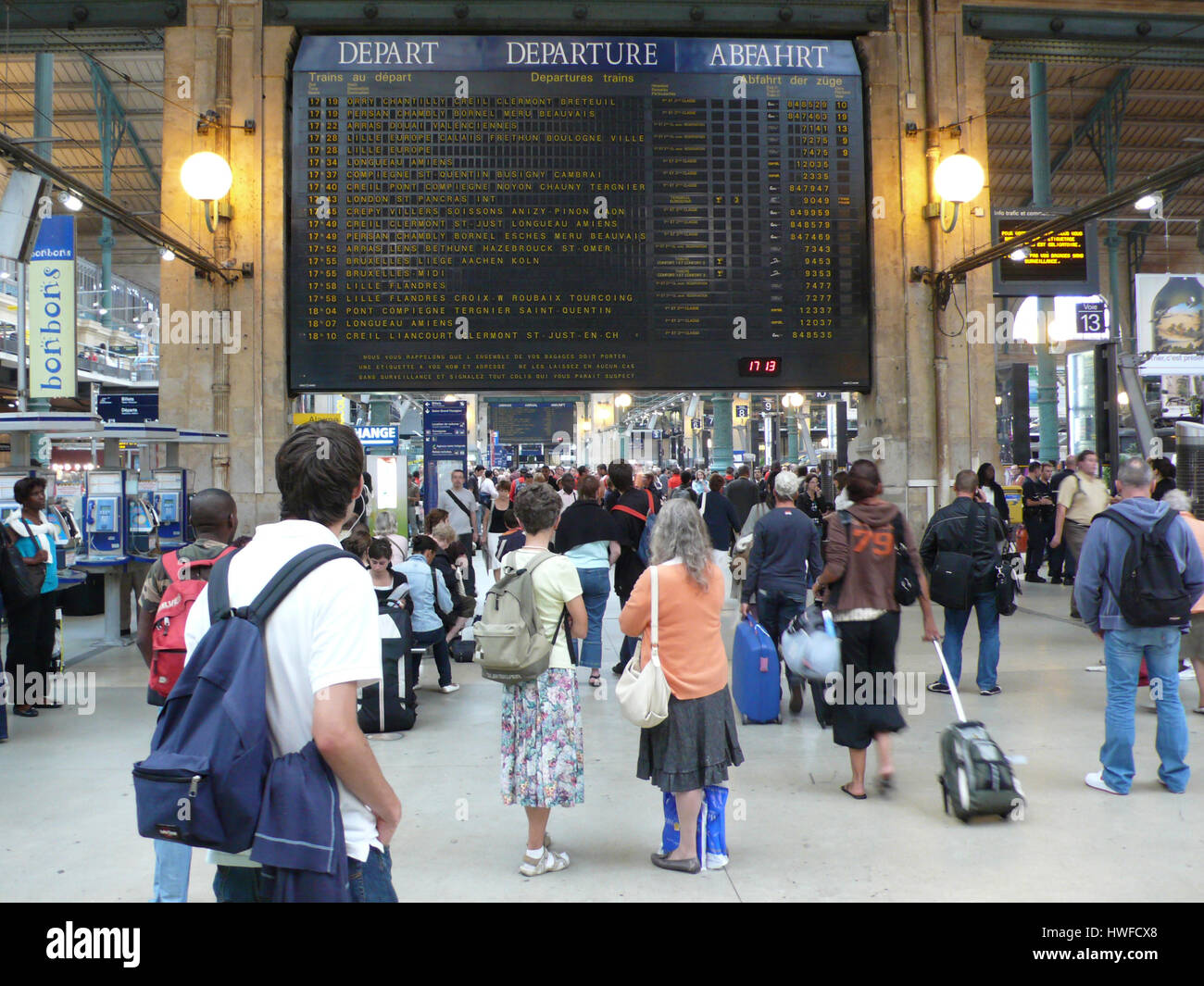 trainstation Gare du nord in Paris Stock Photo - Alamy