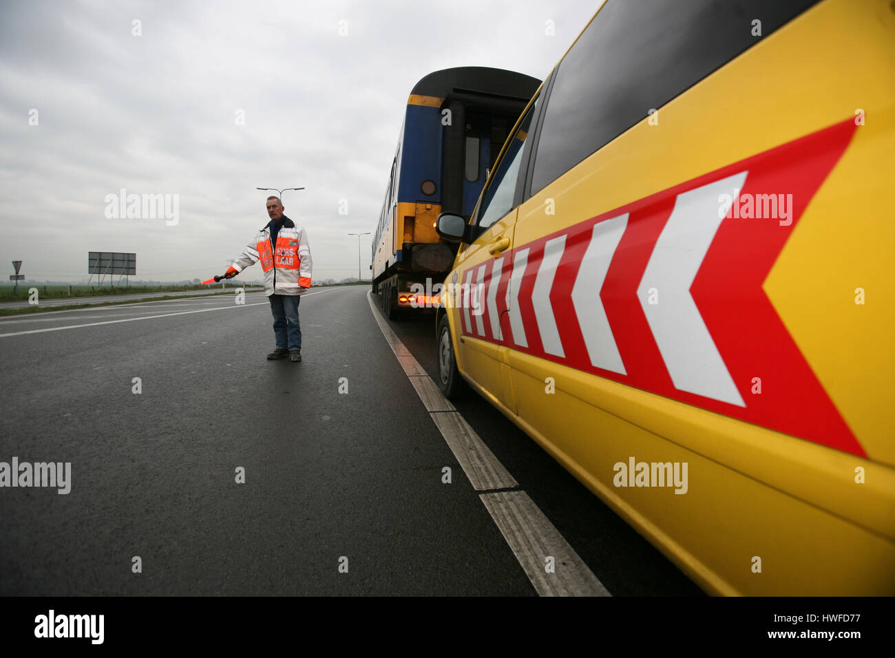 convoy exceptional (special load Stock Photo - Alamy