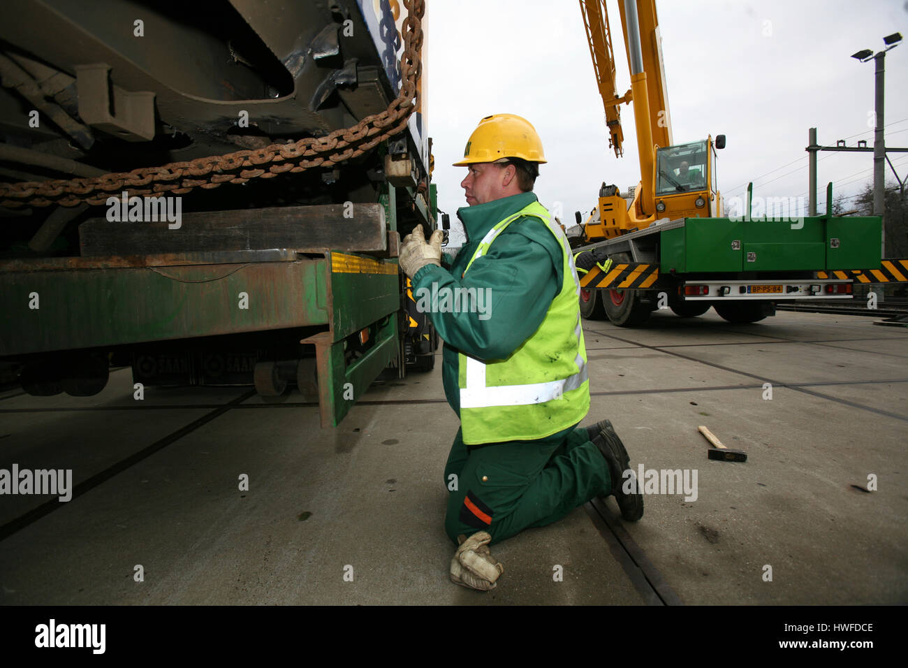 convoy exceptional (special load Stock Photo - Alamy