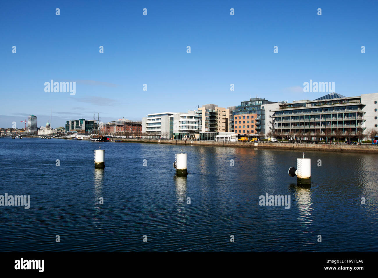 Dockland area hi-res stock photography and images - Alamy