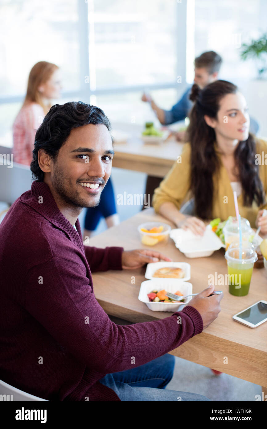 Man meal office hi-res stock photography and images - Alamy