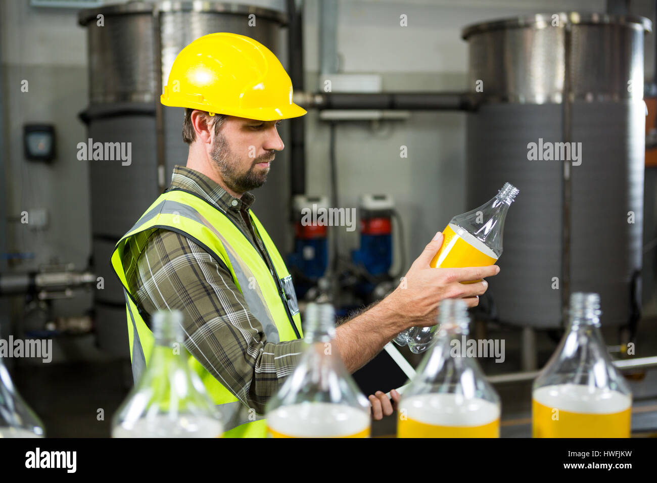 Inspecting bottles hi-res stock photography and images - Alamy
