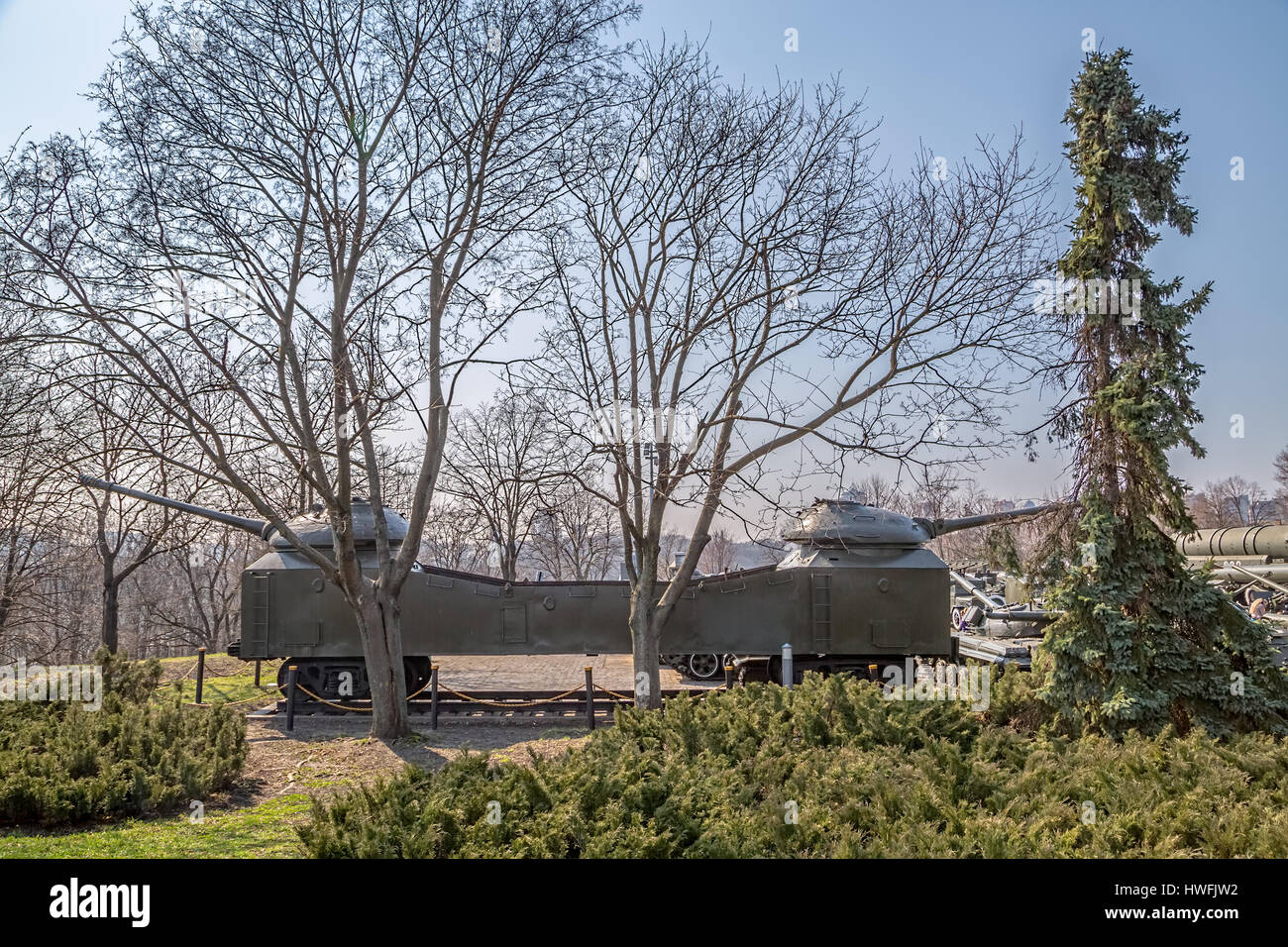 Railway gun hi-res stock photography and images - Alamy
