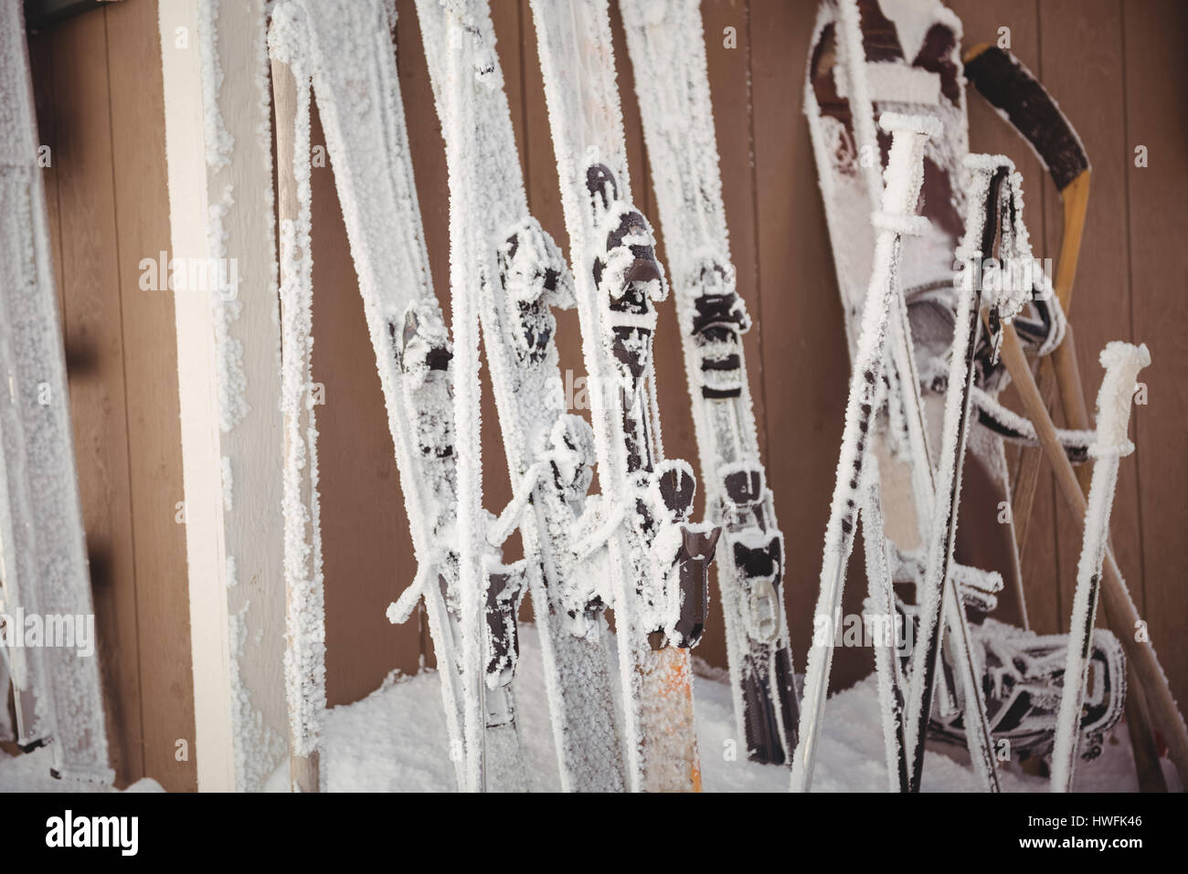 Skis standing up hi-res stock photography and images - Alamy