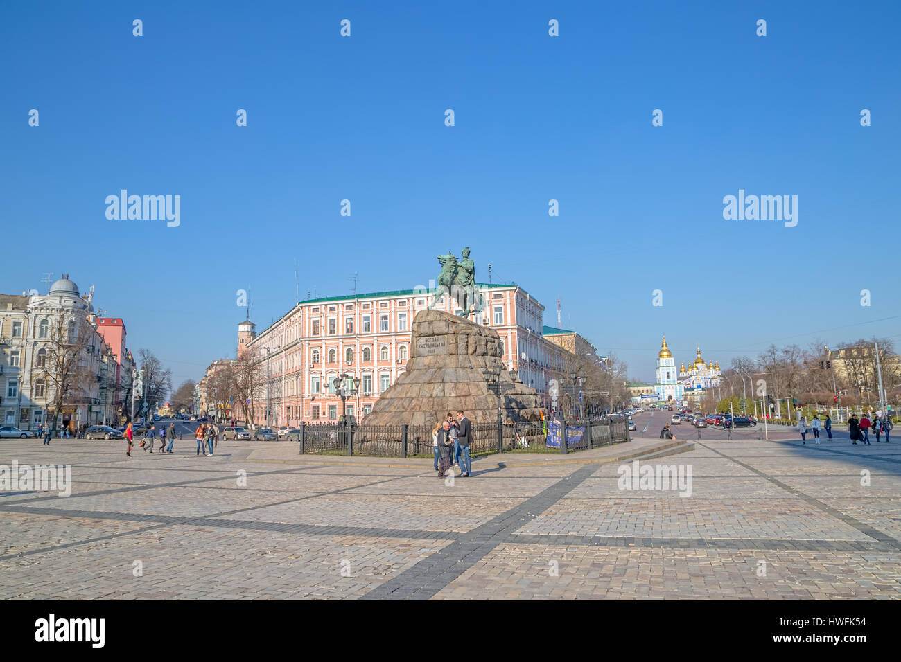 The Khmelnytsky Monument in Kiev Stock Photo - Alamy