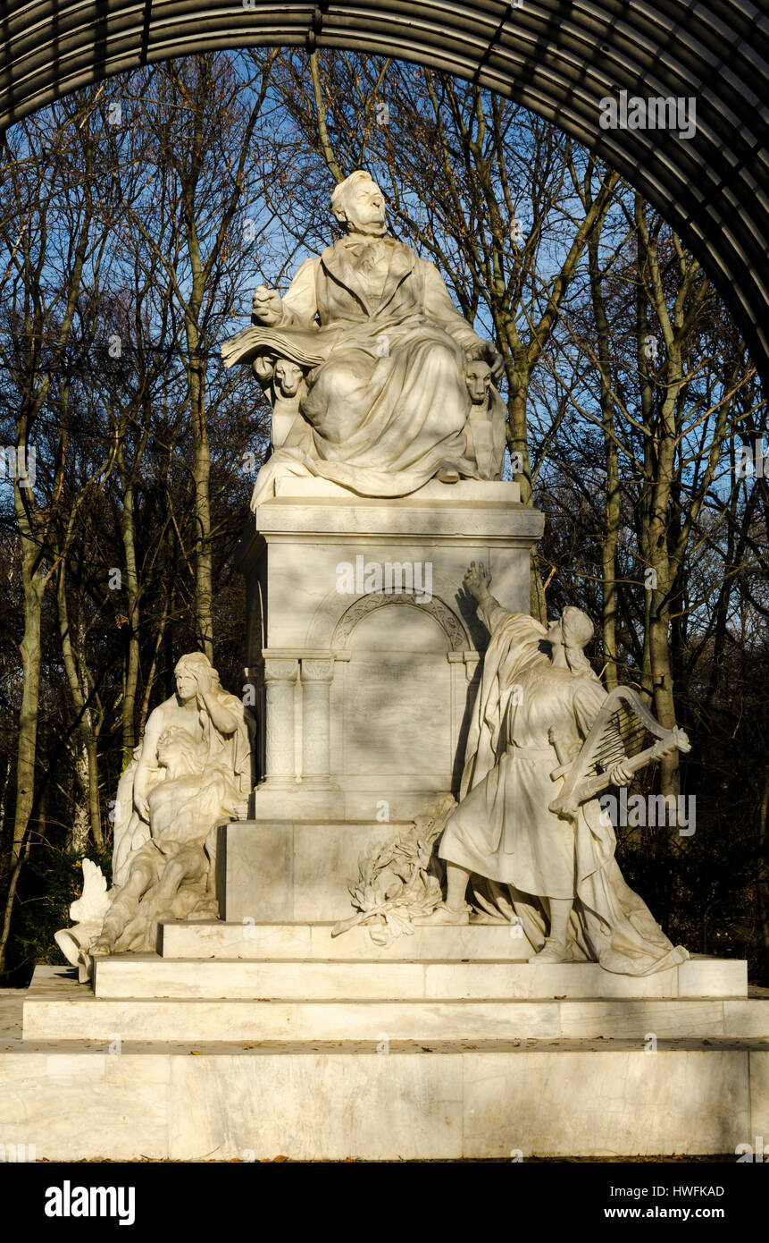 Marble statue richard wagner hi-res stock photography and images - Alamy