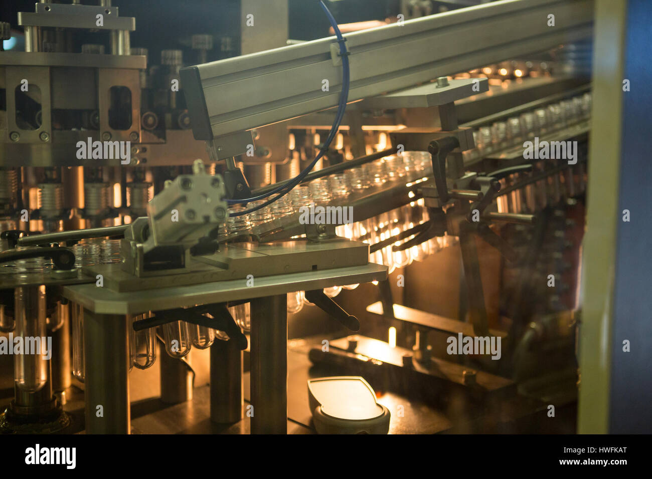 Tube machine hi-res stock photography and images - Alamy