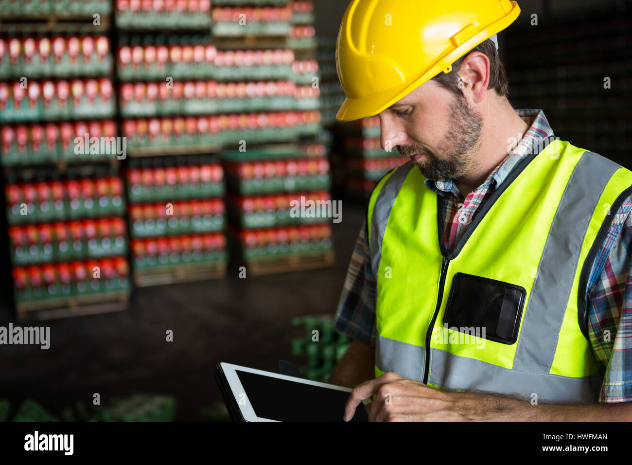 Warehouse technology man hi-res stock photography and images - Alamy