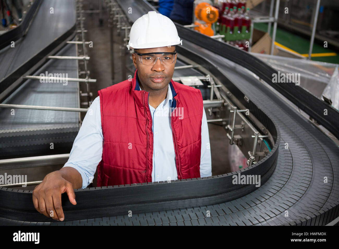 Conveyor belt factory hi-res stock photography and images - Alamy